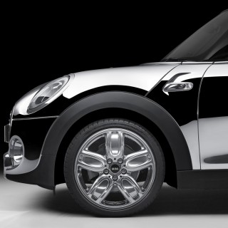 MINI with Chrome Line Exterior Deluxe is a Cooper S with extra ...