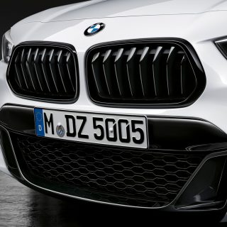 BMW M Performance Parts for BMW X models, 21-inch wheels on an SUV ...