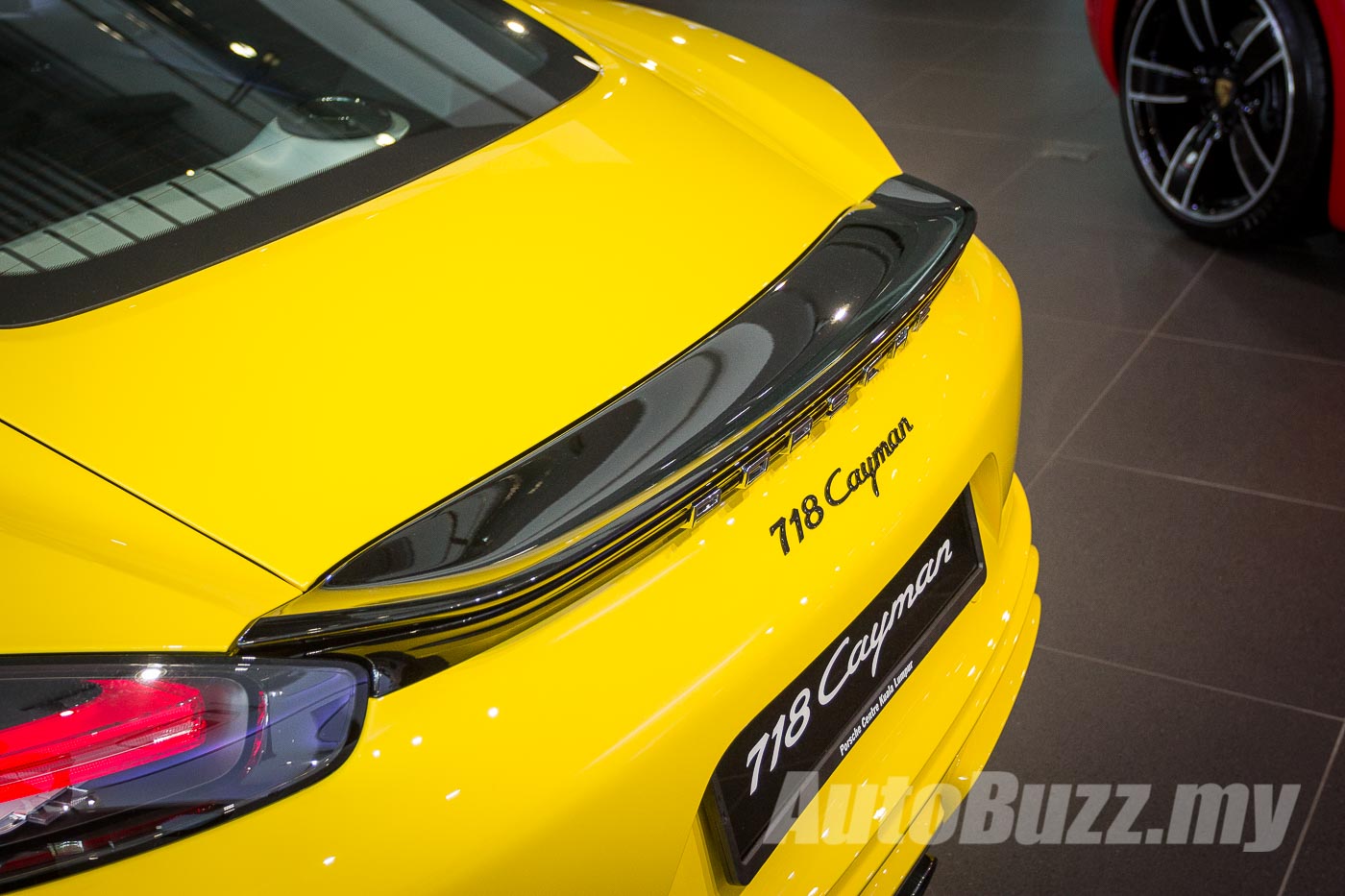 Here's a look at the limited edition Porsche 718 Cayman SportDesign ...