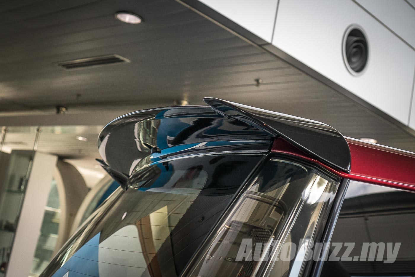 Video: 2019 Proton Exora, Things You Need To Know - AutoBuzz.my