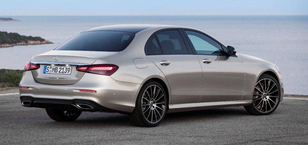 3 luxury features on the 2022 Mercedes-Benz E 300 that were unnecessary ...