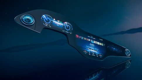 Mercedes-Benz's new MBUX Hyperscreen turns your entire dashboard into a ...