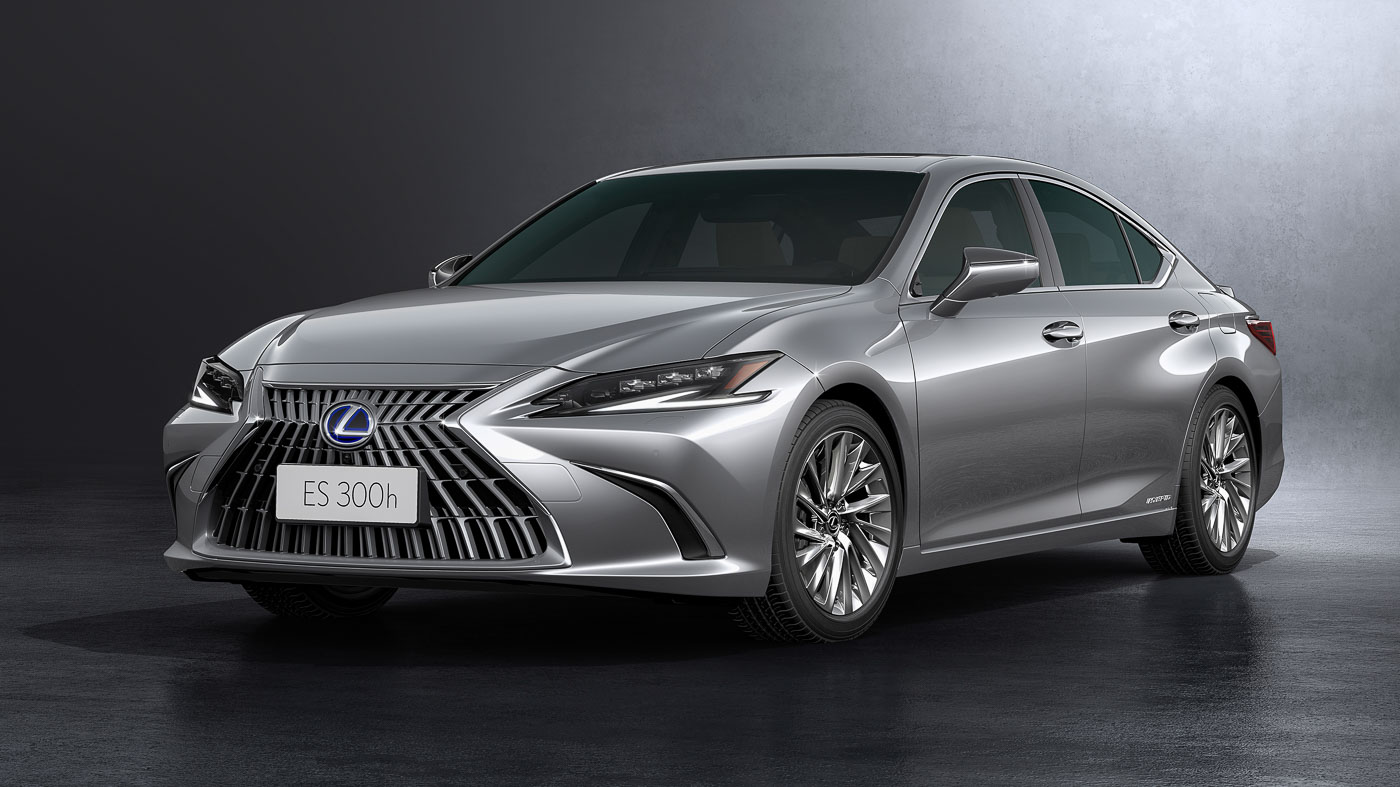 The 2021 Lexus ES facelift finally gets a touchscreen infotainment ...