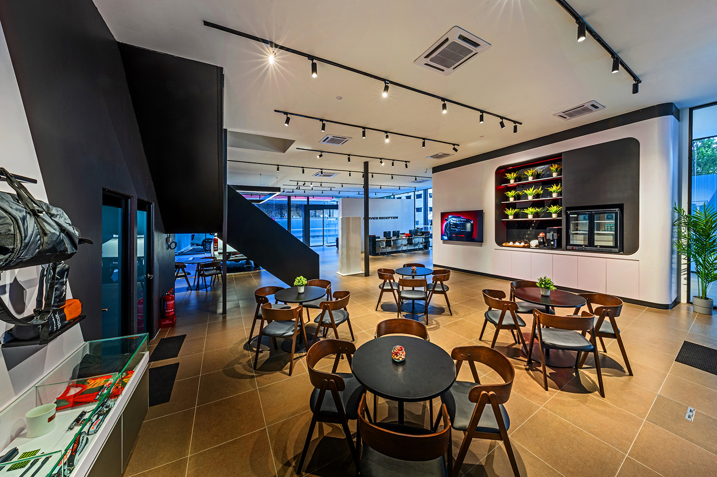 Isuzu Malaysia's new 3S Centre in KL pilots a new retail outlet design ...