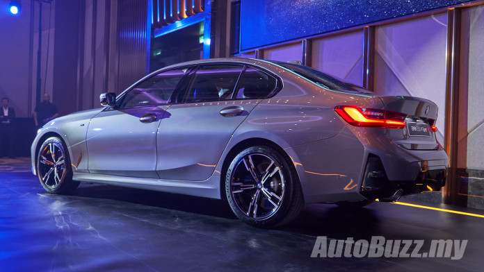 2023 BMW 330i M Sport facelift debuts in Malaysia - RM317,800 - AutoBuzz.my