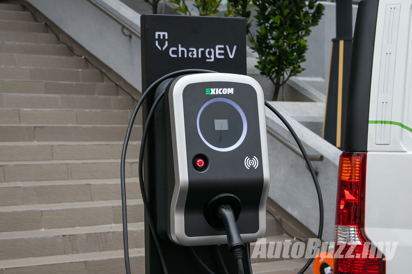 Pos Malaysia last-mile fleet to go full EV by 2030, gets 143 EV vans ...