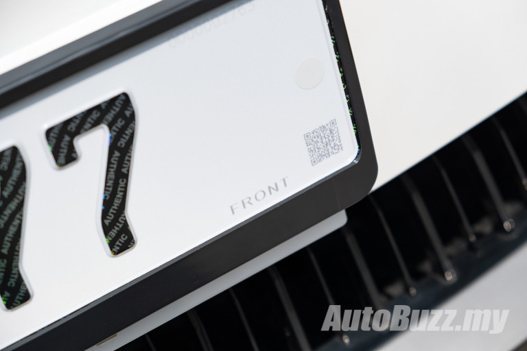 JPJ ePlate unveiled - EV-specific standardised number plates for ...