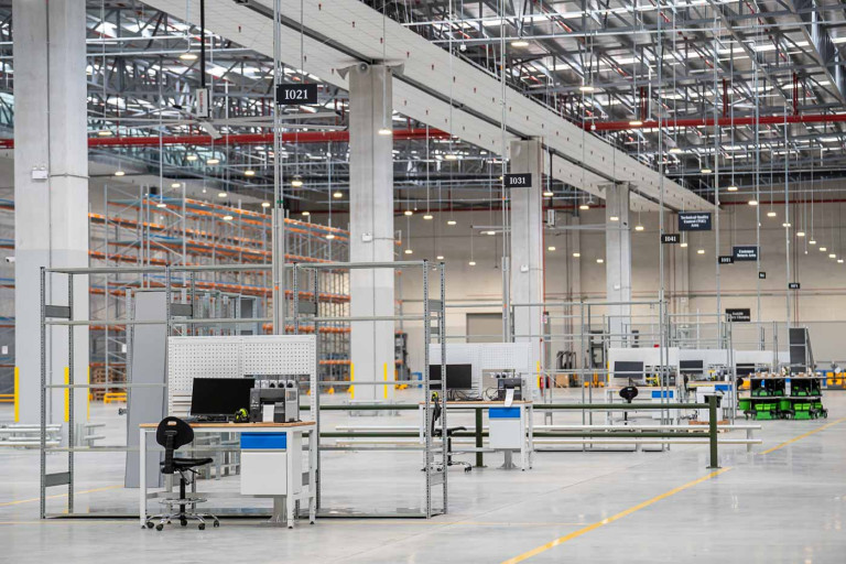Mercedes-Benz opens new regional logistics centre in Johor, serving 20 ...