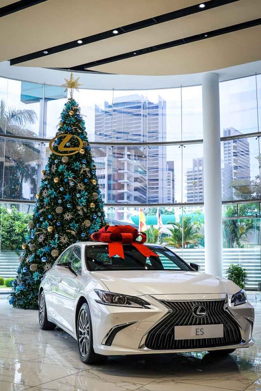 你周末有空吗？不如前往邻近的Lexus展示间发掘惊喜吧！ - AutoBuzz.my 中文