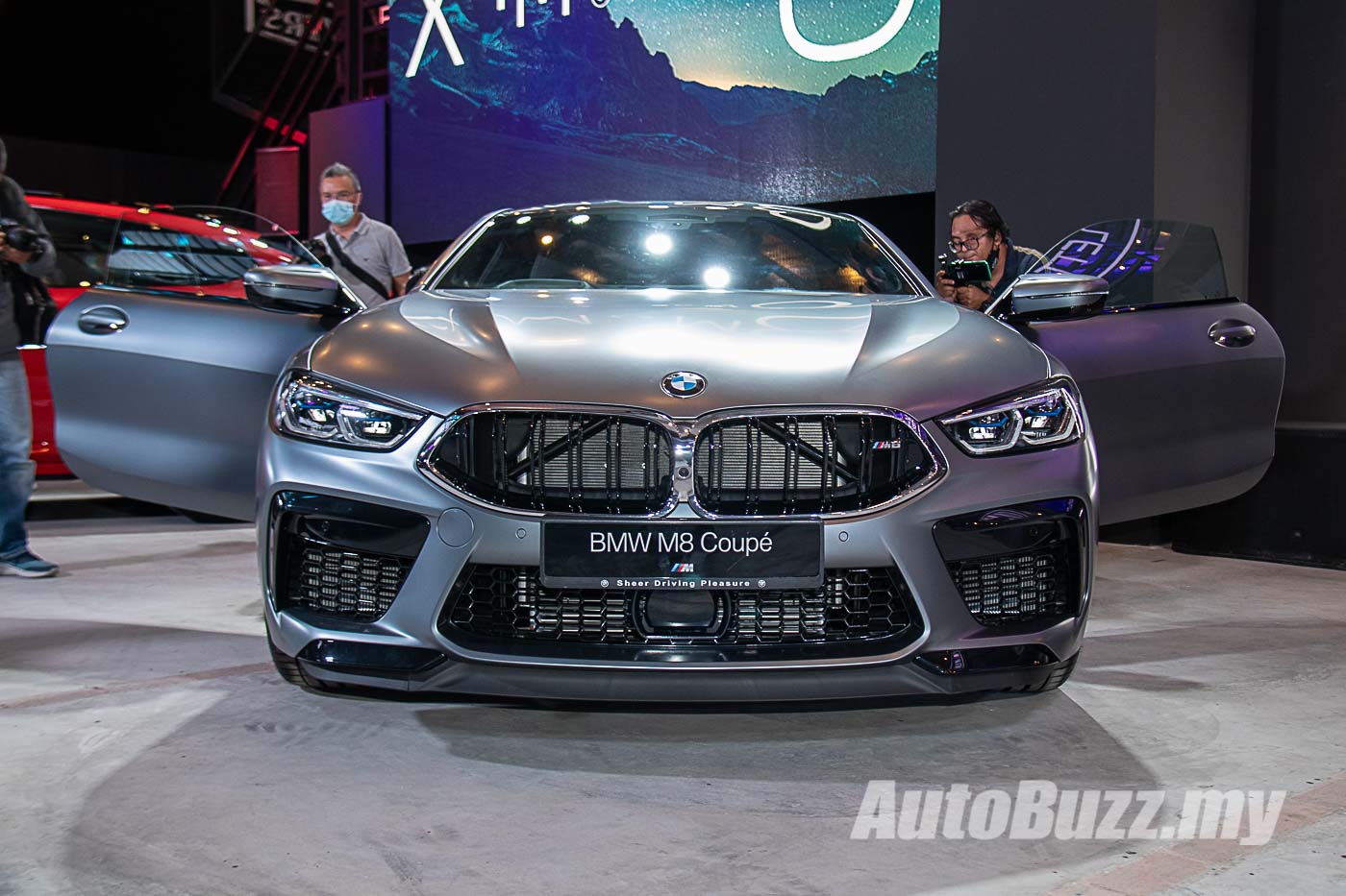重点配置与参数：BMW M8 Coupe大马上市！ - AutoBuzz.my 中文